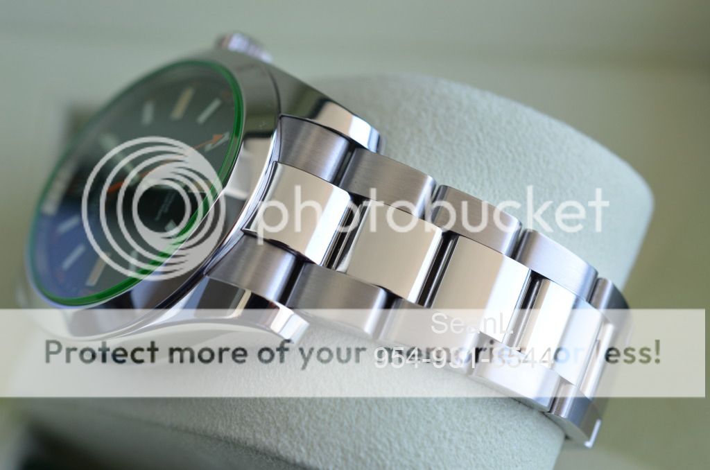 TimeZone : TZ Showcase » FS: LNIB Rolex Milgauss 116400GV Green Crystal Stainless G Series